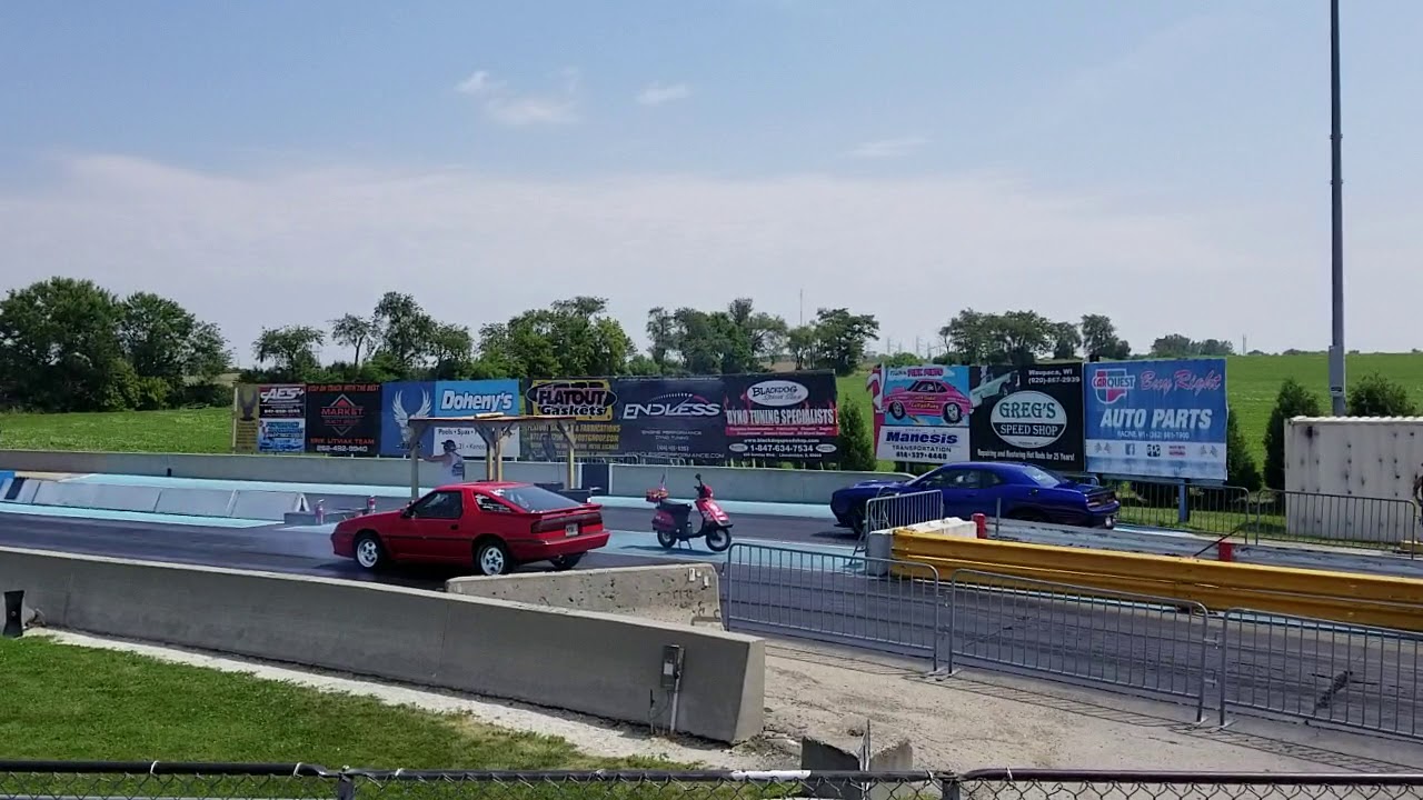 Daytona vs Challenger @ Union Grove Wi - YouTube