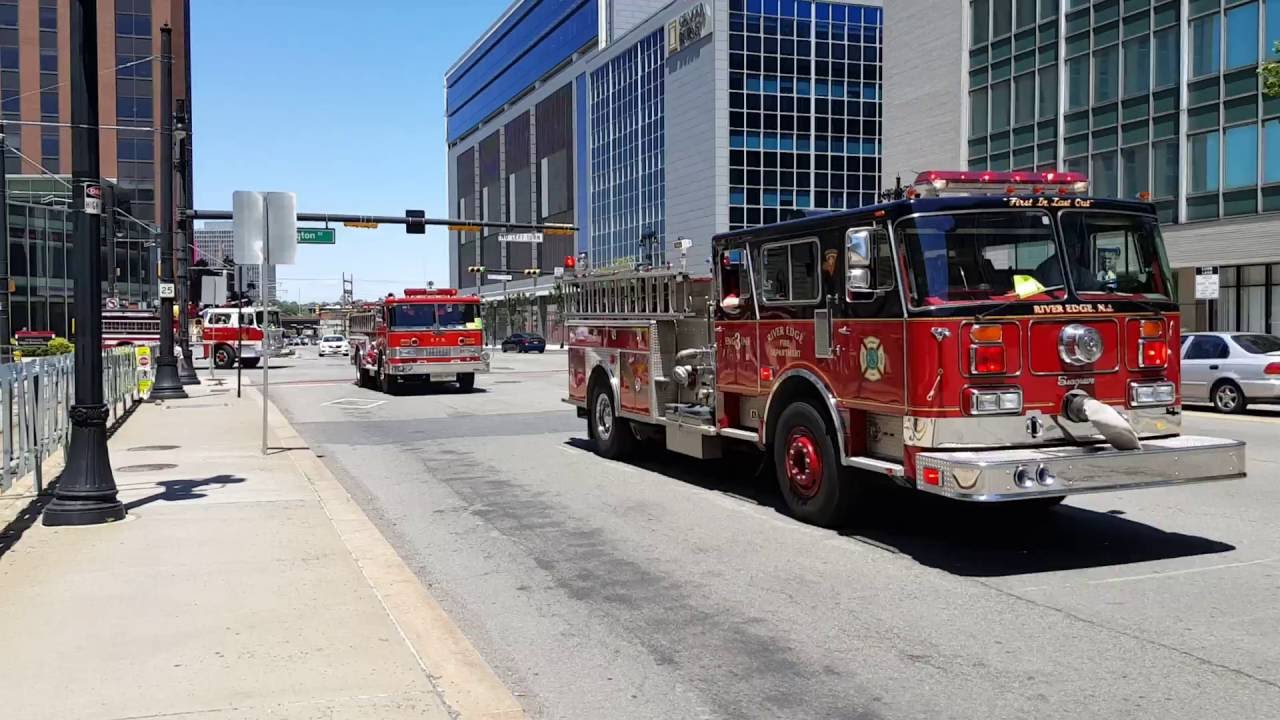 Newark New Jersey 49th Annual Fire Apparatus Muster 2016 #1 - YouTube