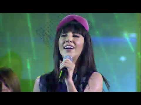 Hande Yener - Havaalanı (CANLI PERFORMANS)