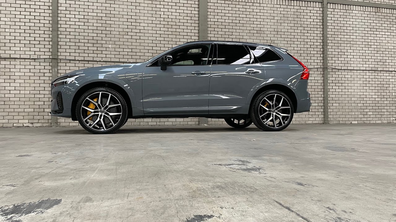 Volvo XC60 Polestar Engineered | Thunder Grey Pearl - YouTube