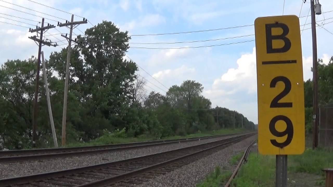 GREAT Rush Hour Action Including LAST MBTA Screamer #1013 and AMT 330 ...