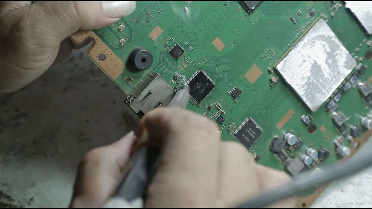 GANTI IC HDMI PS3 - YouTube