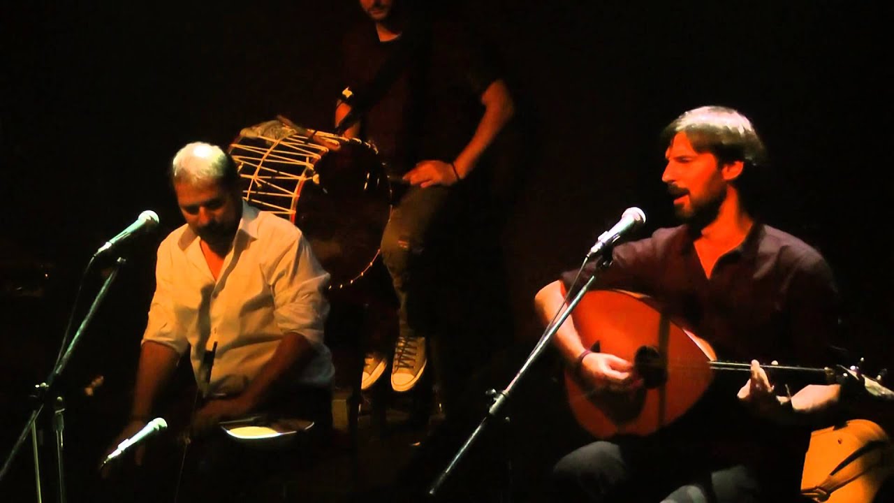 Σε ψηλό βουνό | Γιώργος και Νίκος Στρατάκης - YouTube