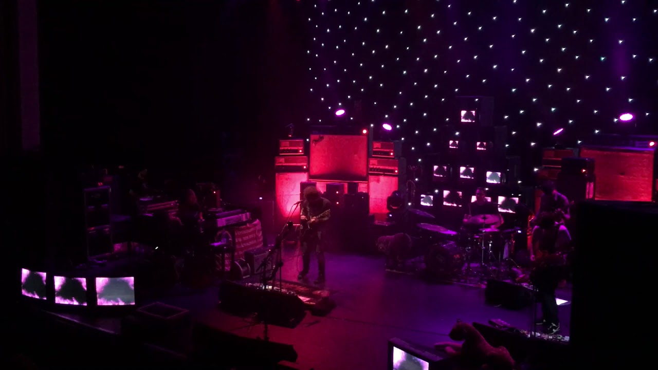 Ryan Adams & The Unknown Band - Love Is Hell (Live in Dublin) - YouTube