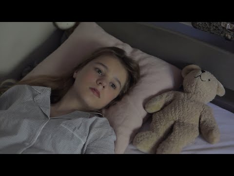 Sad story of a girl 😢 | Childhood Tears (2015) Movie Explain in Hindi