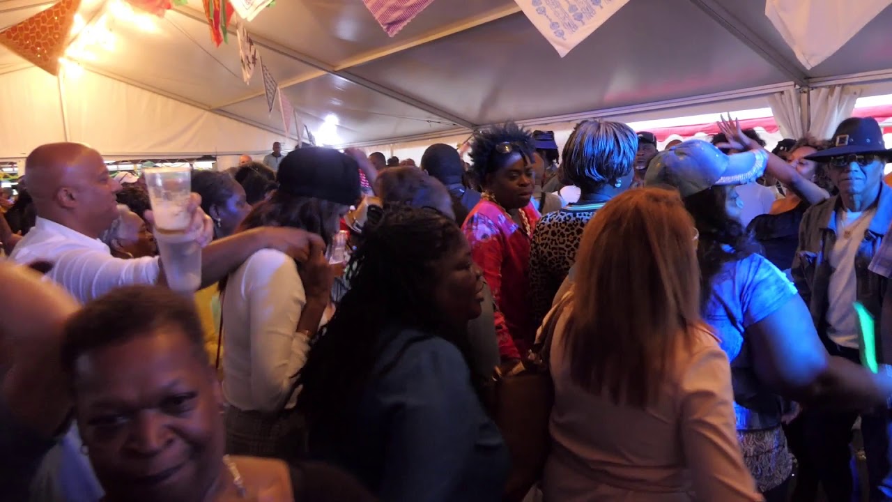 Corona band Kwaku La spang Amsterdam 2019a - YouTube