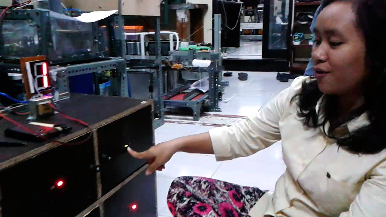 Q2 Automated Shoe Rack - YouTube