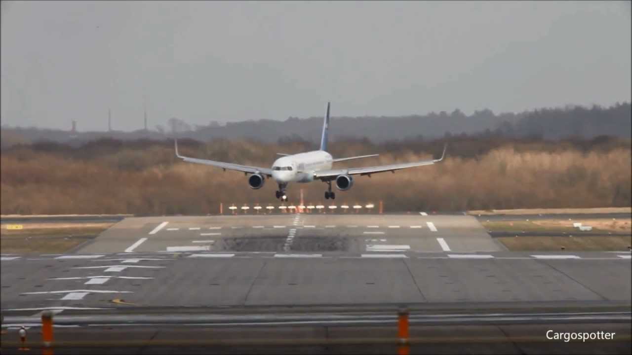 PILOT'S (Living the aviation dream) - YouTube
