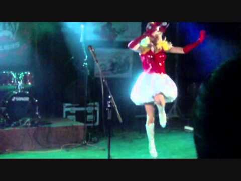 Travesti NOČNÍ HVĚZDY, Jennifer Navaro - Dvě rychlá kola 2013