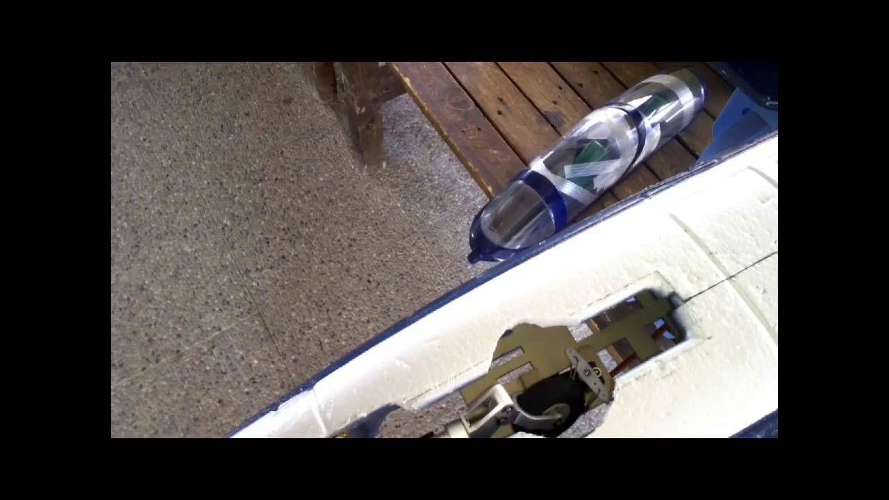 Turnigy DSR B Retract Mb339 Flyfly - YouTube