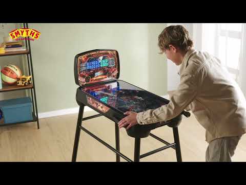 Cette table de flipper est chez Smyths Toys !