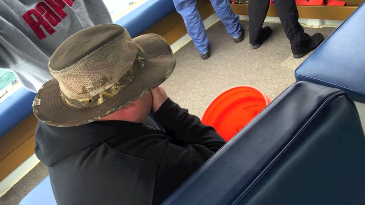 Blowing chunks on Lake Michigan - YouTube