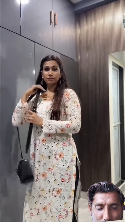 is ladki ka pani peene ka tarika check karo yaar 😱 #axisbank #elss # ...