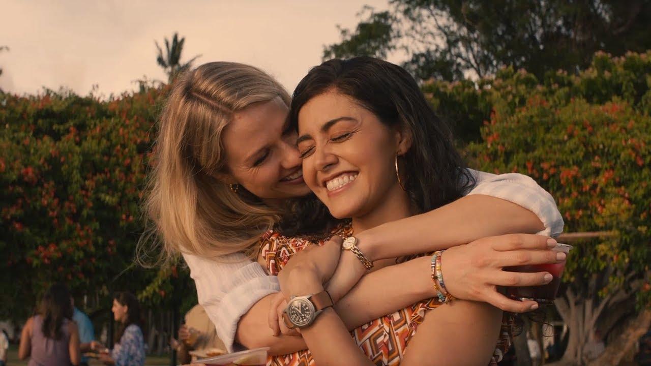 Lucy & Kate Kiss at the BBQ on NCIS: Hawaii 2x02 (Sept. 26, 2022) - YouTube