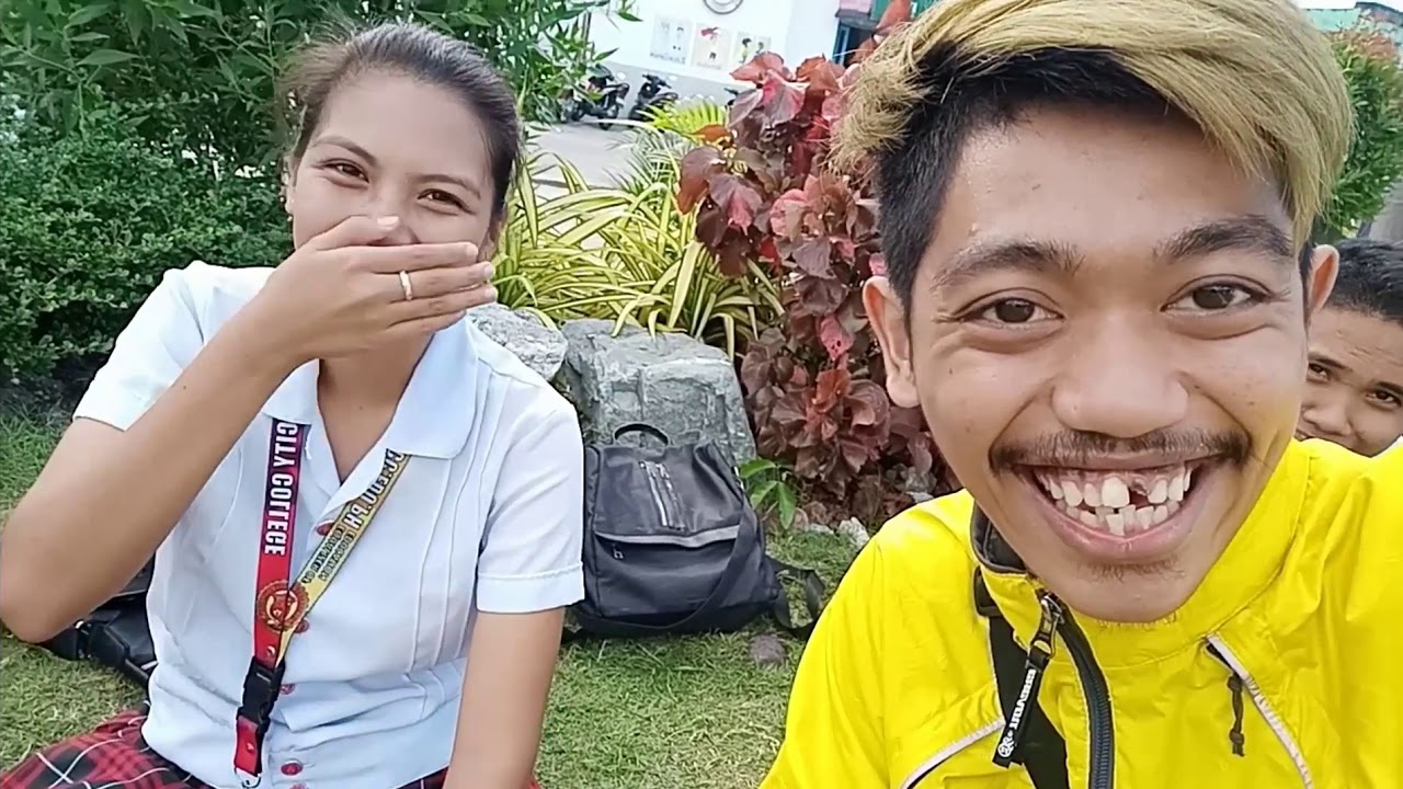 its showtime Mr Q&A JOHNCRIS CORPUZ FIRST VLOG - YouTube