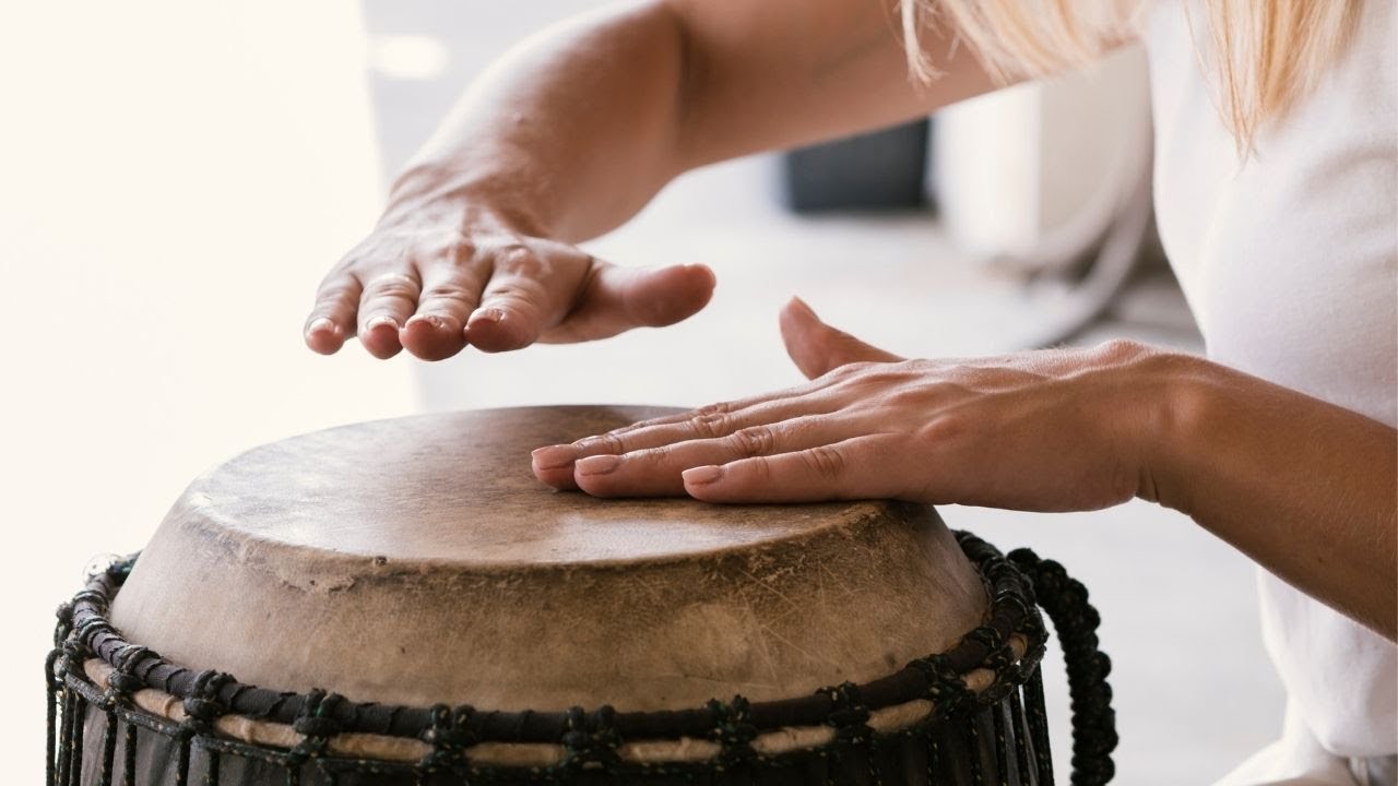 How to create rhythm and beats using a table and your fingers - YouTube