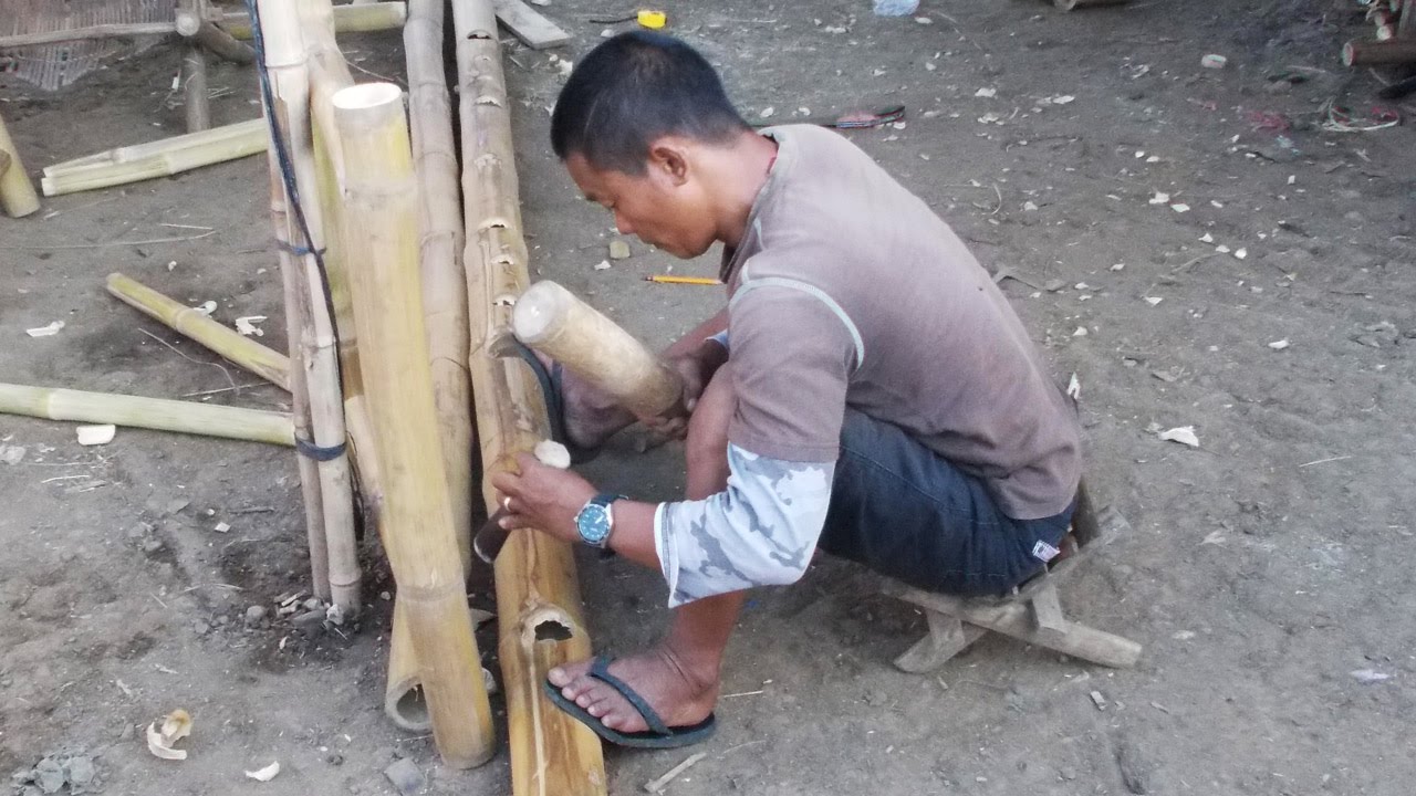 Making Bamboo Holes Nipa Hut Progress Cris Bamboo's Bahay Kubo - YouTube