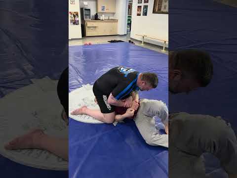 Armbar, triangle, leg scissor ✂️ 