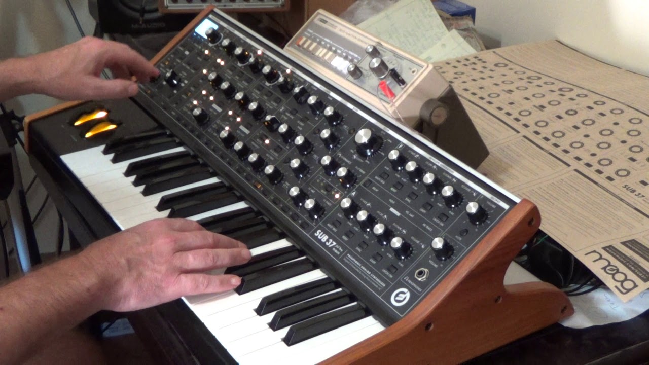 Moog Sub37 plus Function Generator into CV Filter - YouTube