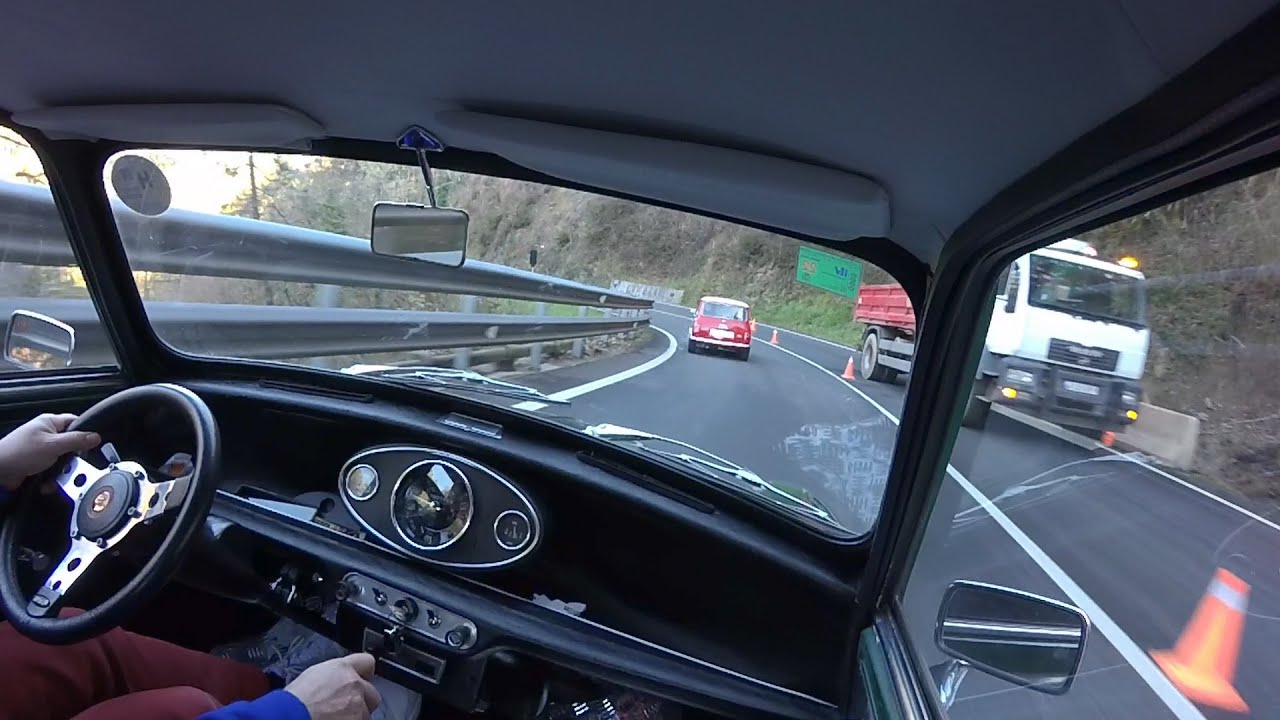 CLASSIC MINI RUN | Authi Mini 850 De Luxe | Authi Mini 1275 C | Rover ...