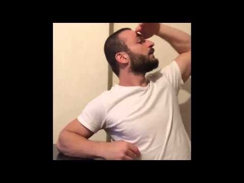 Yoklamada dönmeyeceğini bile bile kalemini feda eden öğrenci-Aykut Elmas Vine'ları