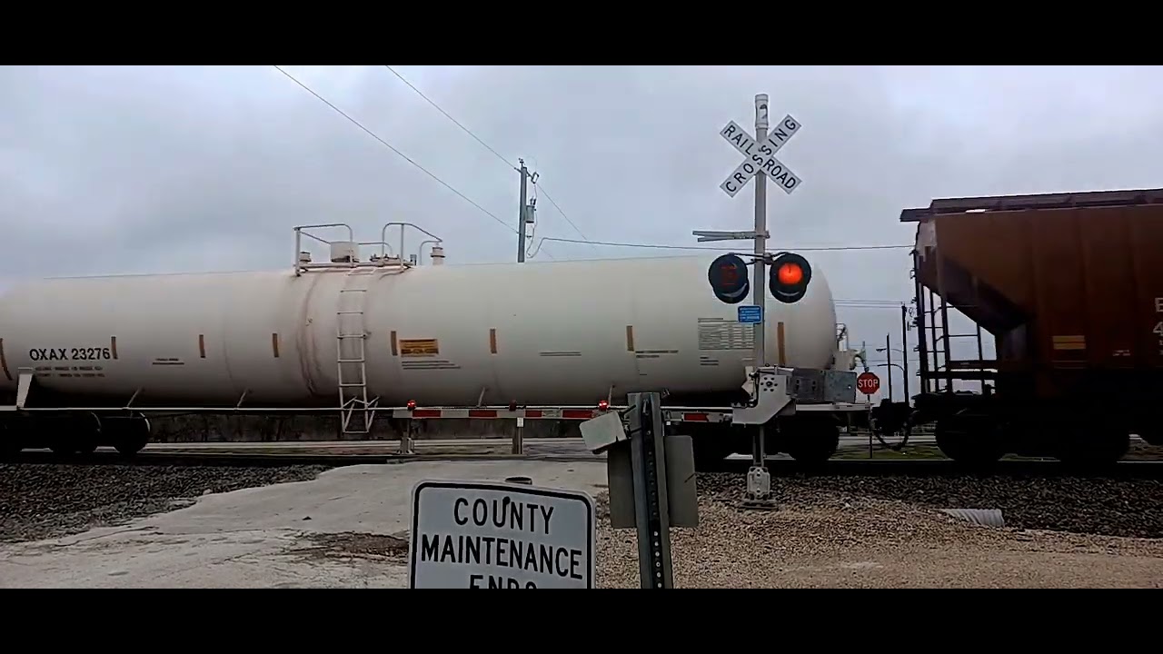 *My 89th crossing visit* Eakin Cemetery Rd railroad crossing | Dish TX ...