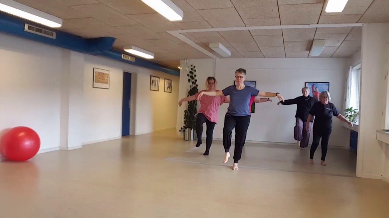 Flying Stance - YouTube