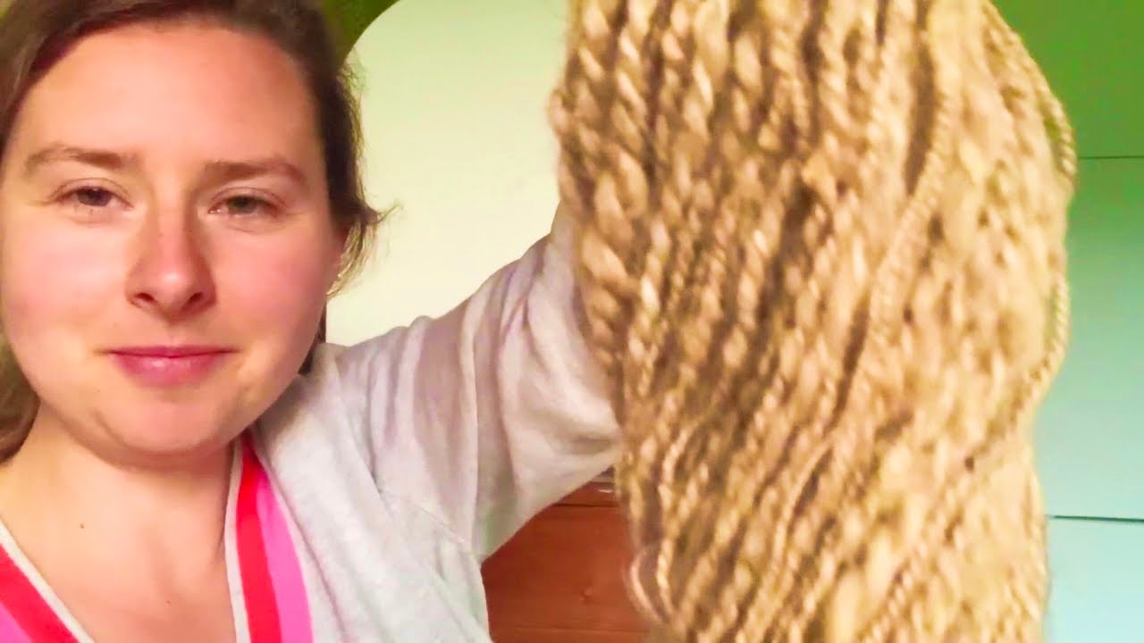 Spinning Wheel | Making my own wool for socks | My Day | Vlog - YouTube