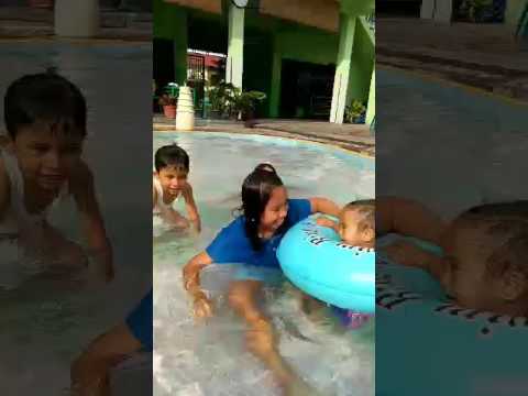 Kolam renang abg Ryu with aunty jelita