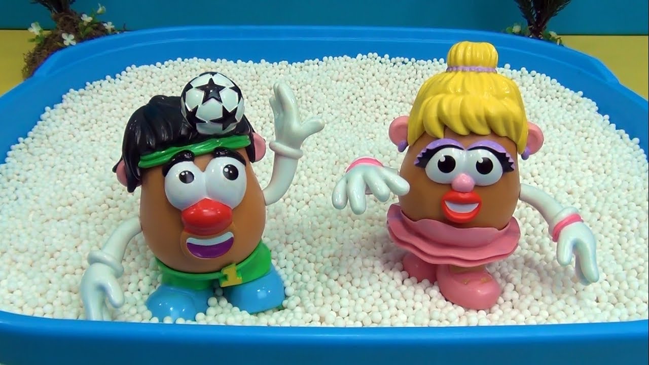 SENHOR BATATA E SENHORA BATATA na PISCINA de Sagu - Mr Potato and Mrs ...