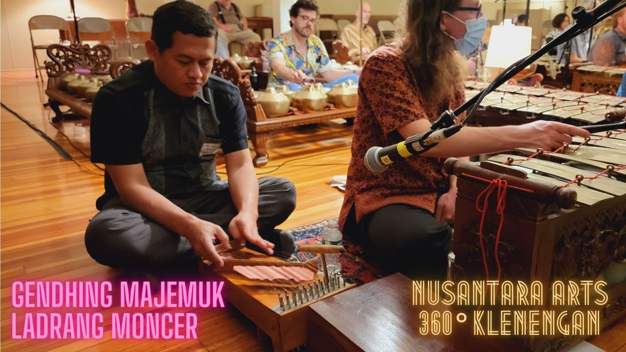 Gendhing Majemuk : Ladrang Moncer slendro nem: 360° Javanese Gamelan ...