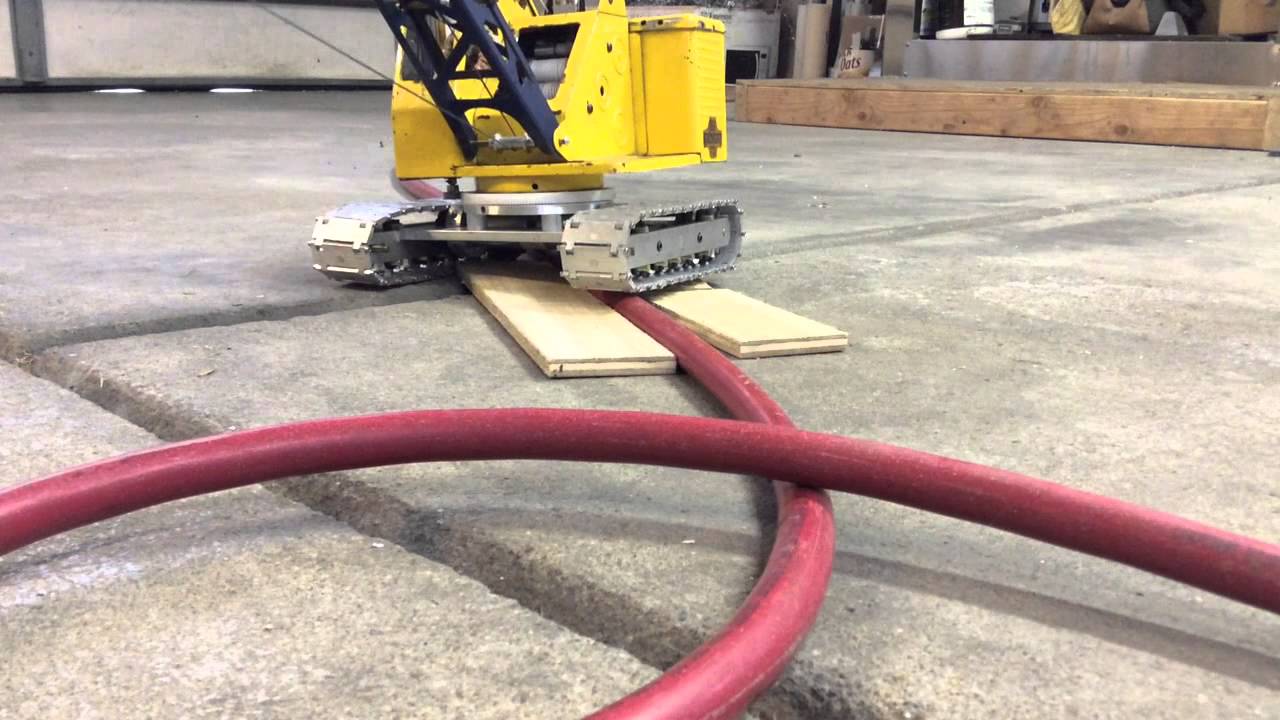 RC Dragline on Crawler Undercarriage - YouTube