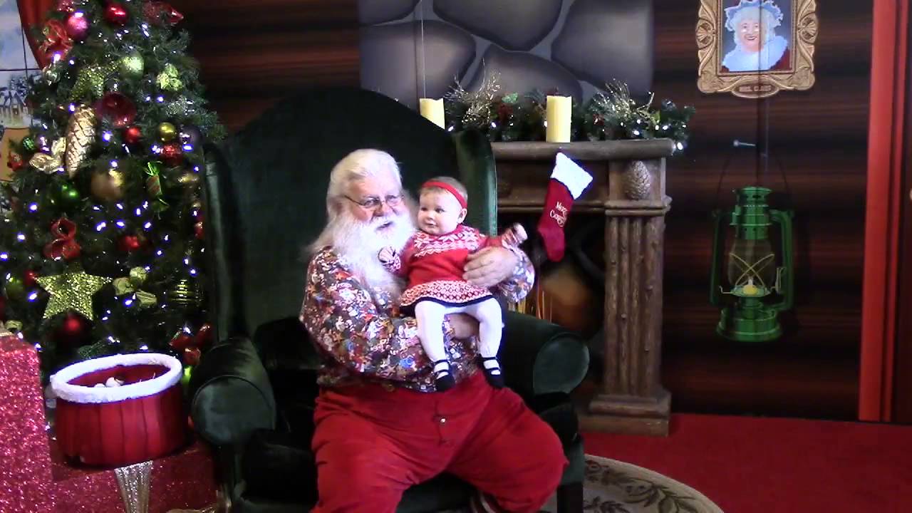 Ava meets Santa - YouTube