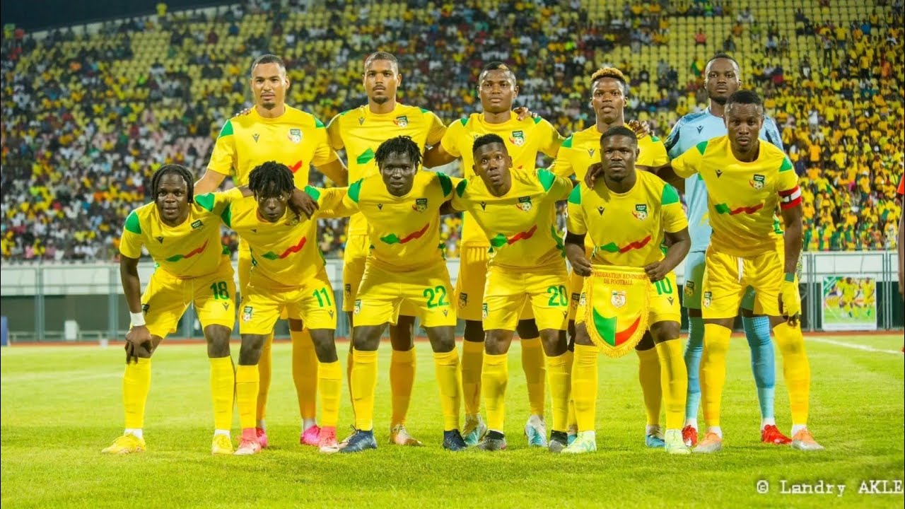 MATCH ZIMBABWE vs BÉNIN : LES MINUTES SONT DÉSORMAIS COMPTÉES. - YouTube