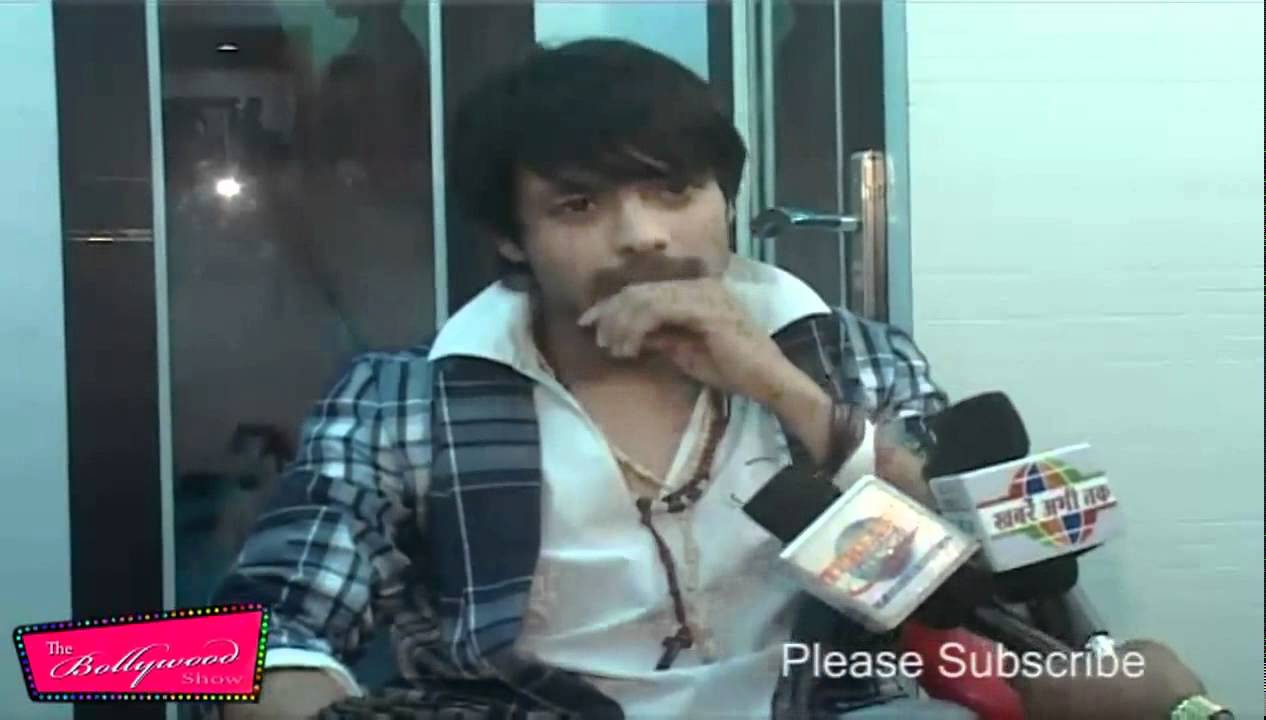 Mayur Mehta Debut Actor Speaks About Sara Khan @ Press Conference _Dark ...