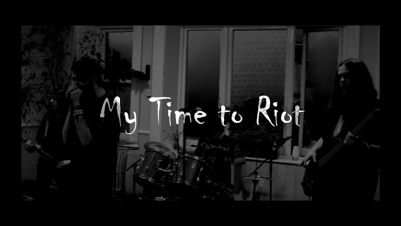 My Time to Riot @ Ground Floor Xmas Gig - YouTube
