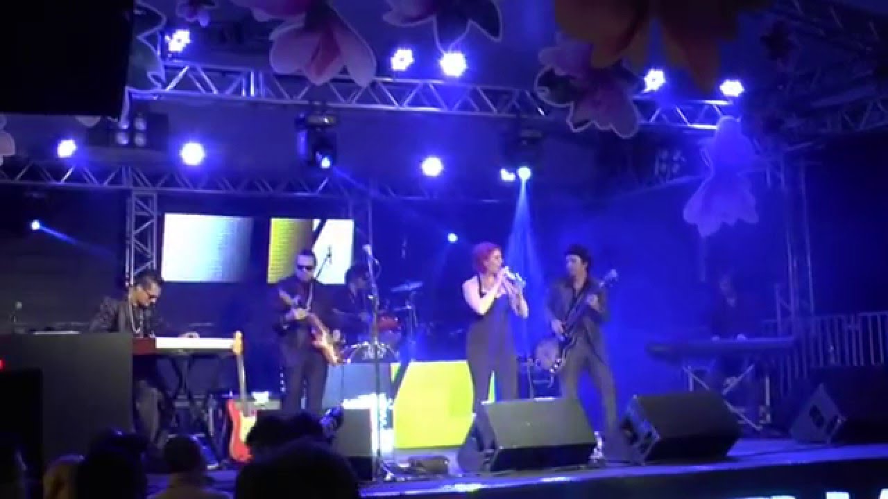 Whitney Shay w/ Igor Prado Band & guests @ MDBF 2015 perform You'll ...