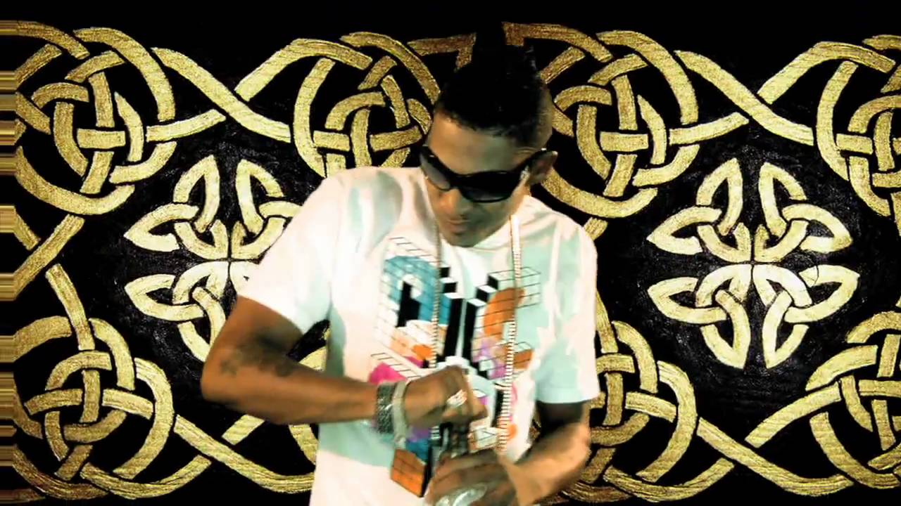 Toxic Crow - La Moda Video Oficial Full HD - YouTube Music