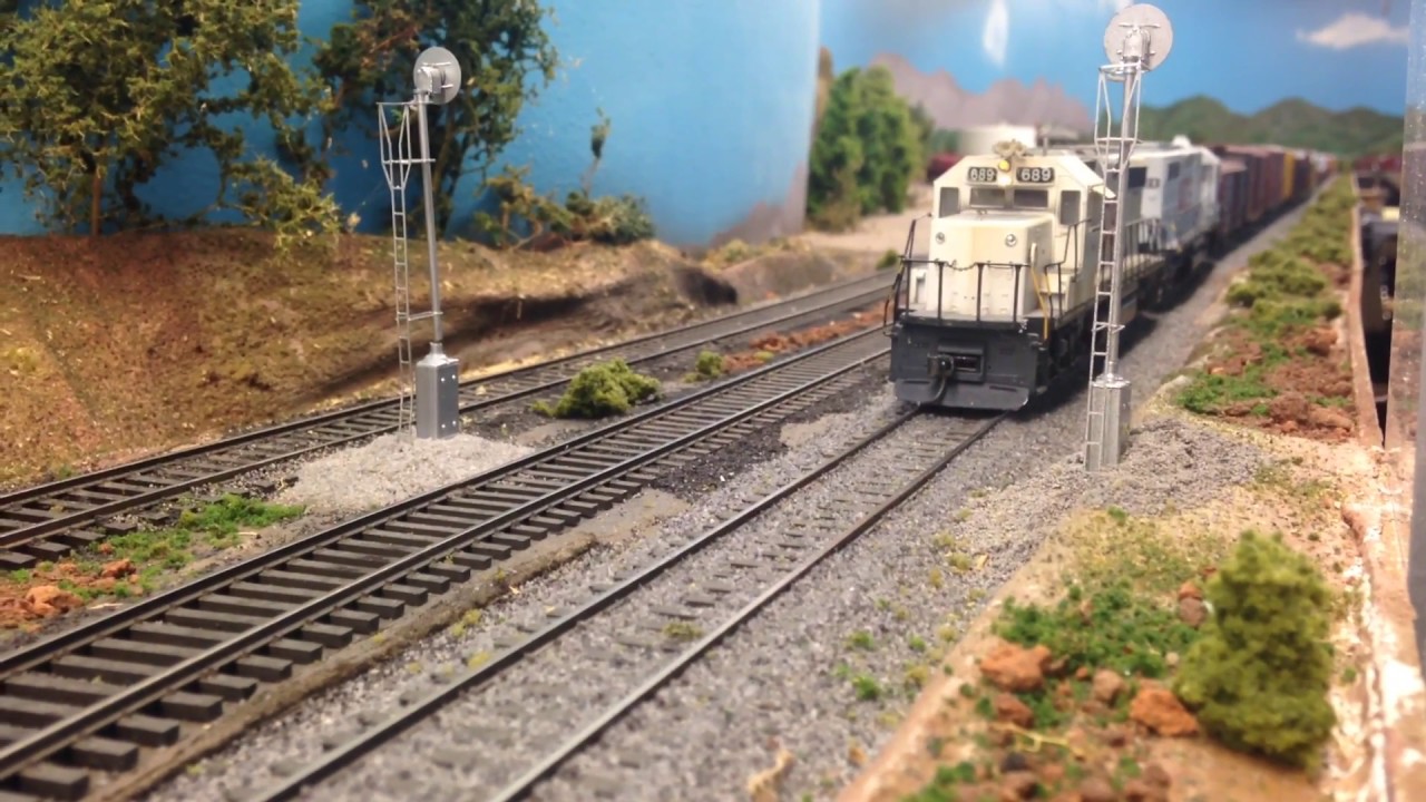 KCS 3rd sub ops session 12/27/16, NB #4 departing Heavener - YouTube