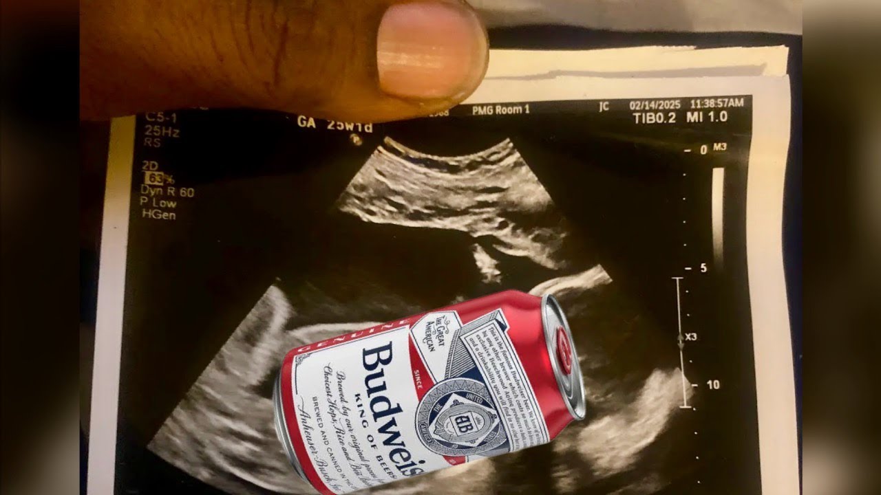 TRAVIS IS HAVING A BEER BY LOCO 🤪😂 #loco #ninaboy #spiderloc #nojumper ...