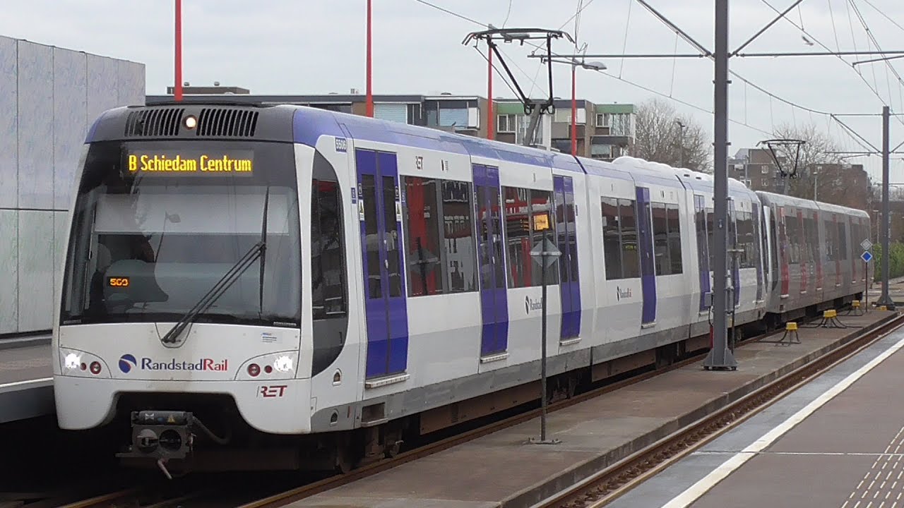 RET Metro Type RSG3 + HSG3 op station Nieuw Verlaat - YouTube