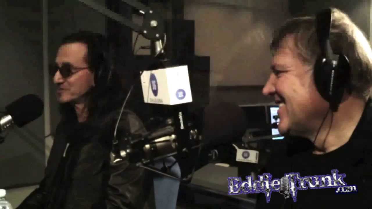 Eddie Trunk interviews Geddy Lee and Alex Lifeson from Rush - YouTube