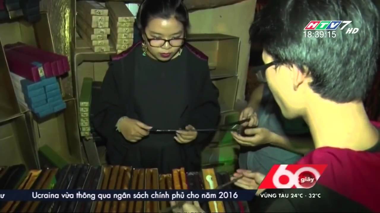 [60 giây HTV7] L'EXPOTRONUM 2015 - YouTube