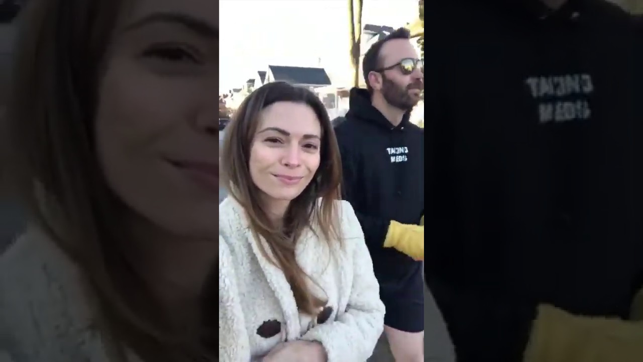 Keeping up the Vibes with Jess Scarane - YouTube