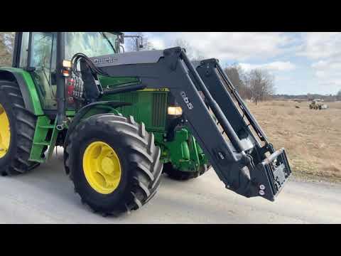 Köp Traktor John Deere 6610 med lastare på Klaravik