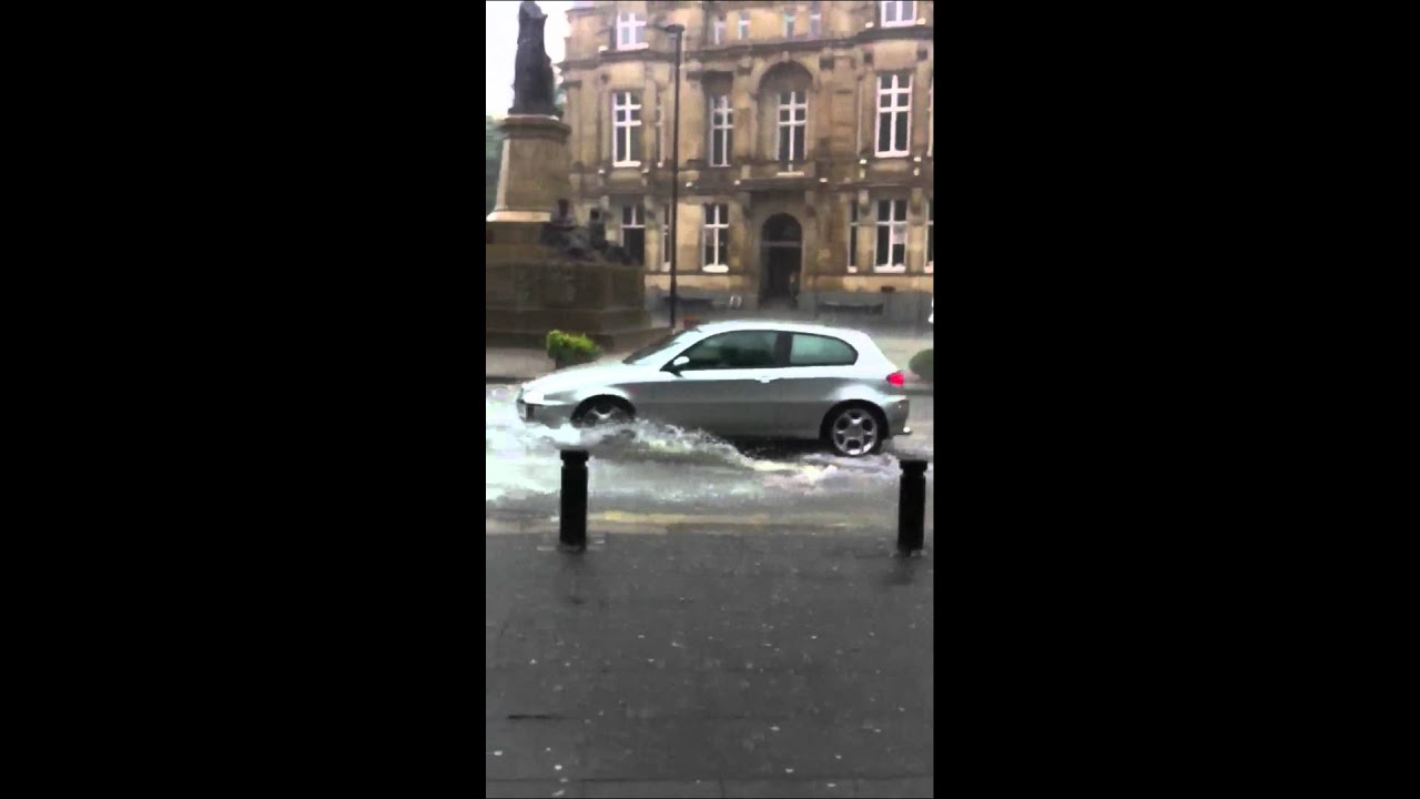 What It Looked Like in 2012 - Floods in Newcastle Upon Tyne - Thunder ...