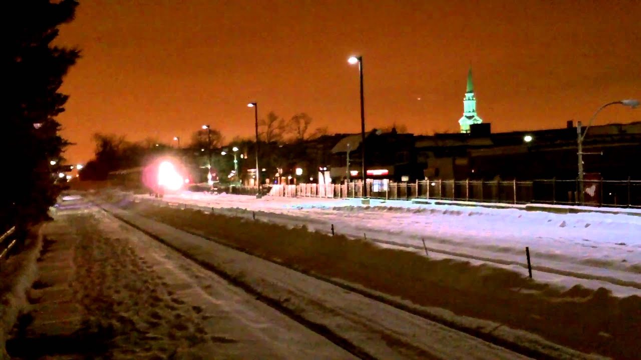 Metra 170 at Park Ridge, IL - YouTube