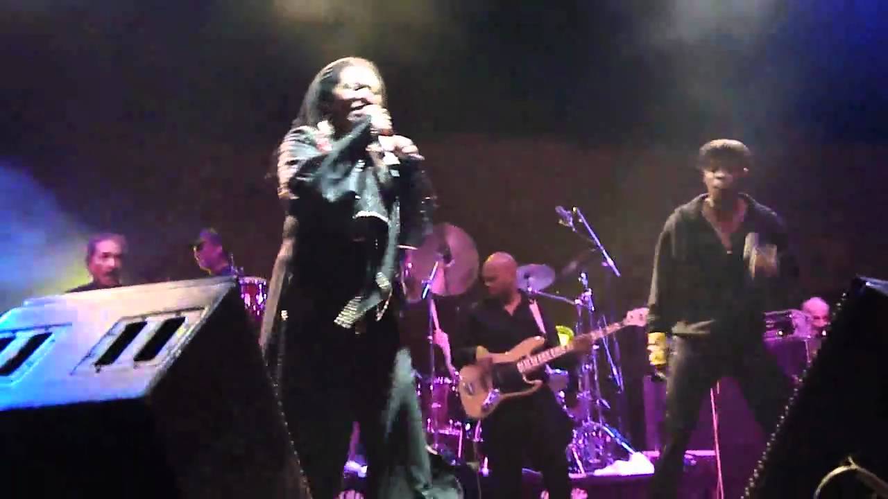 Boney M. feat. Liz Mitchell: Belfast - YouTube