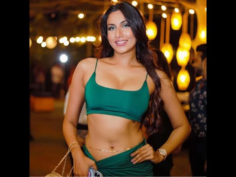 Nilukshi Amanda Silva | Hot Photo Collection