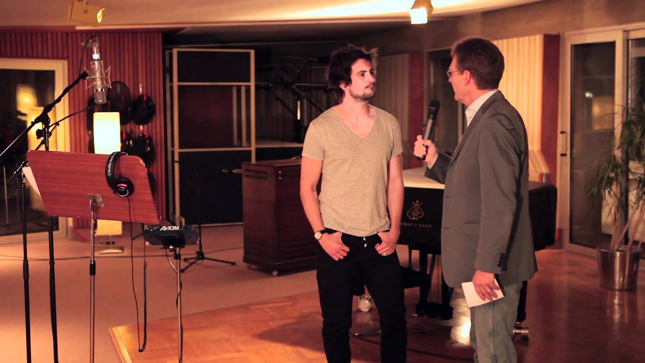 Tom Beck Interview - YouTube